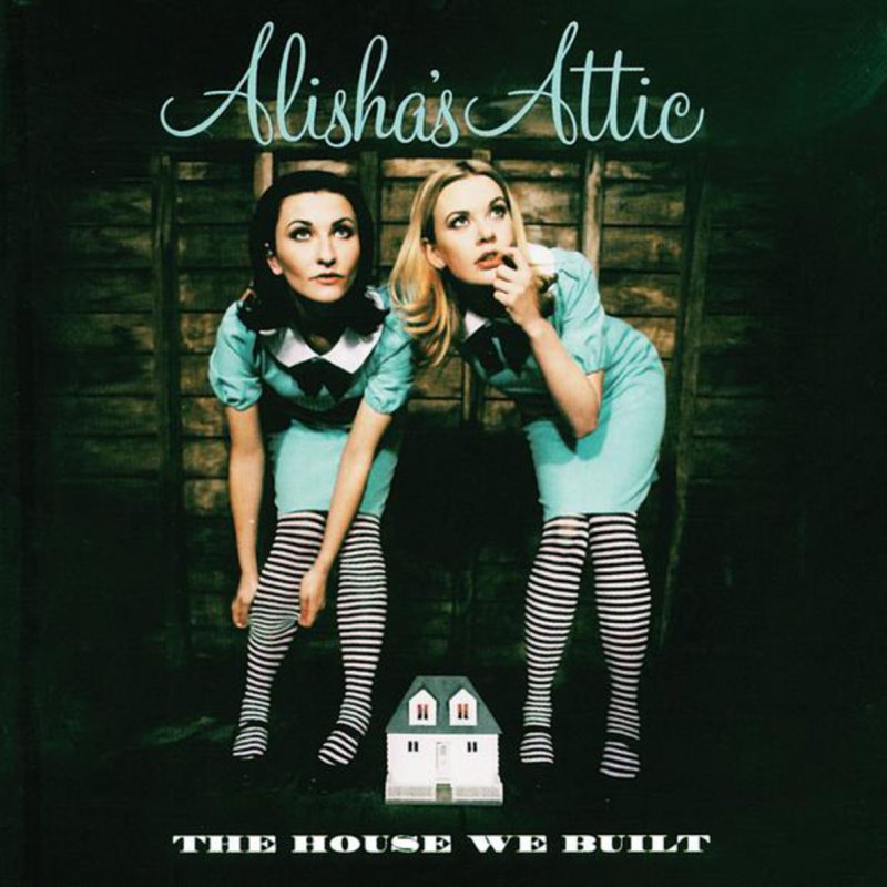 Letra de Pilot de Alisha's Attic | Musixmatch