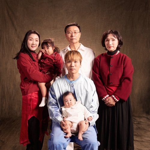 Traducción de la letra de VIVID (feat. Insooni) de JUSTHIS, Insooni al ...