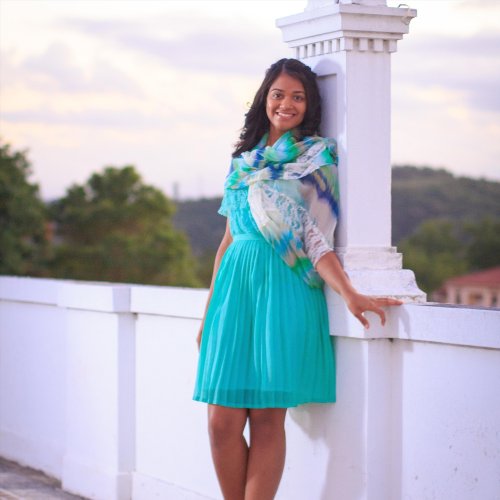 Letra de Michelle Matius - Aún Hay Esperanza | Musixmatch