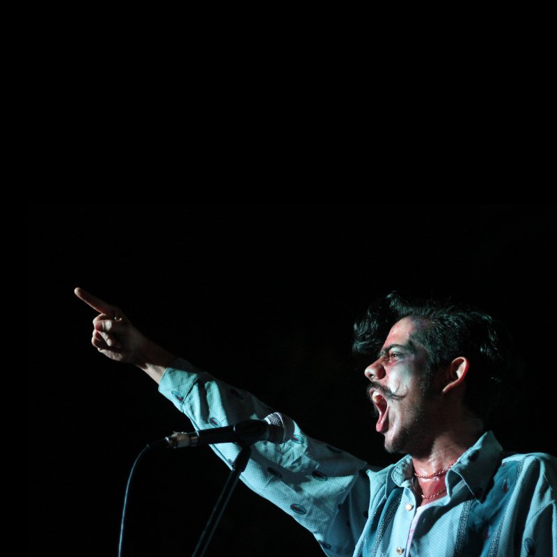 Letra de El Siniestro (En Vivo) de Cartas a Felice | Musixmatch