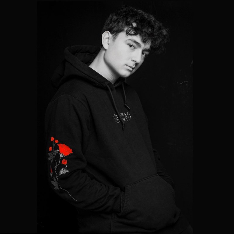 Lui.Gi - 17 Inimigo Lyrics | Musixmatch