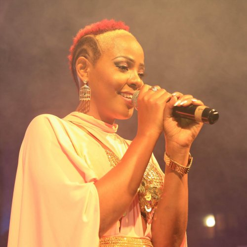 Zanie Brown - Nsokayo lyrics | Musixmatch