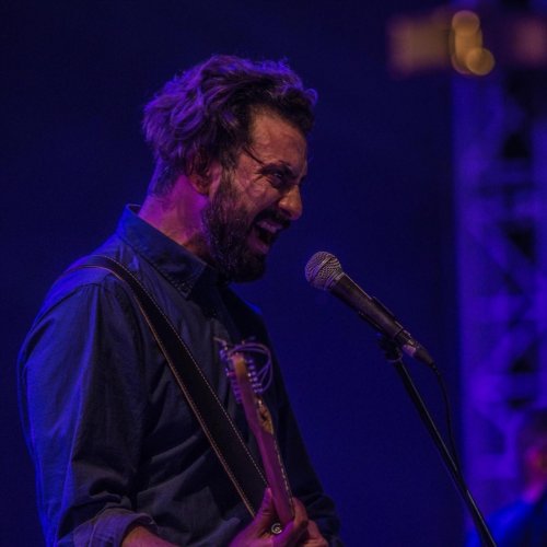 JadaL - paroles de Helwa Ya Baladi | Musixmatch