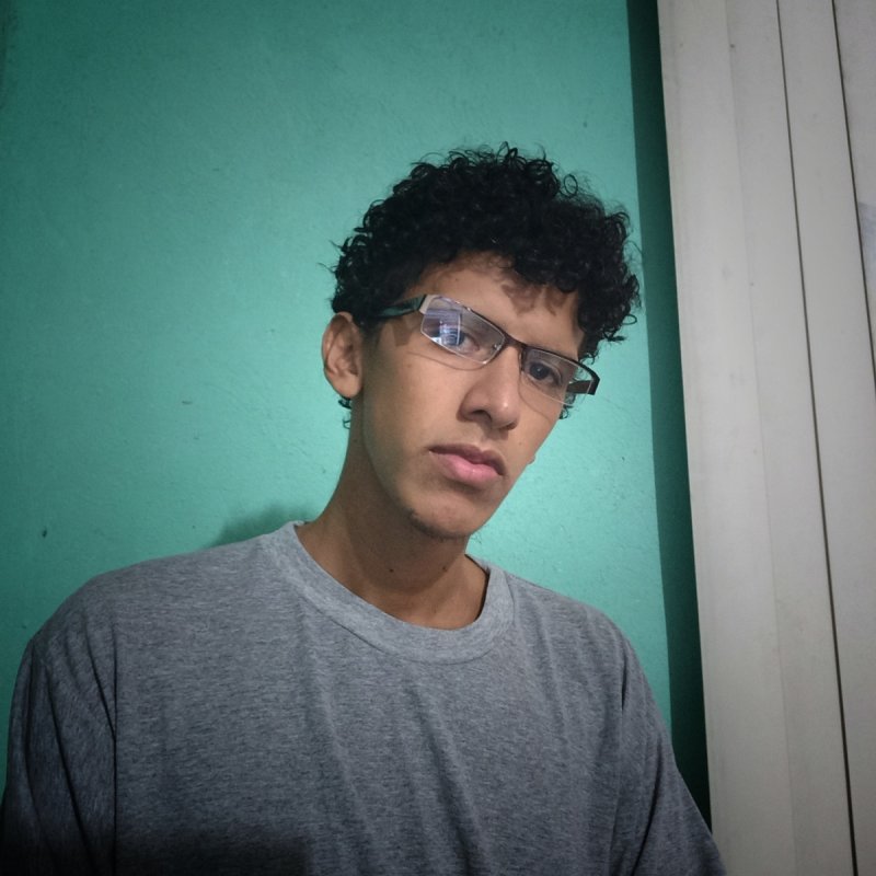 Letra de Suena el reloj de CMD | Musixmatch