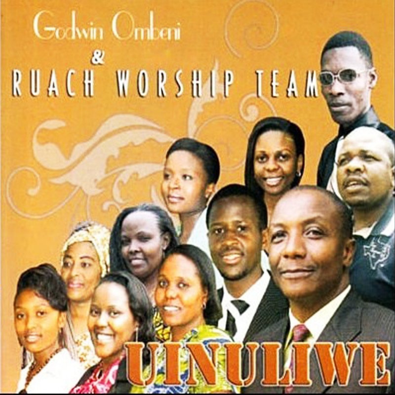 Godwin Ombeni feat. Ruach Worship Team - Kwa Mji Wa Mwangaza paroles | Musixmatch
