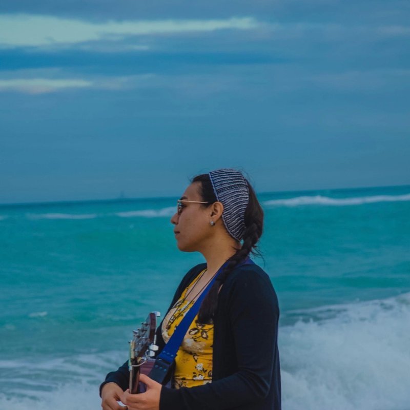 Letra de La Otra Mitad de Sara Rod | Musixmatch