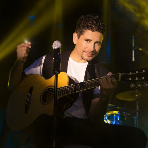 Letra de Byron Barranco - El Teatro | Musixmatch